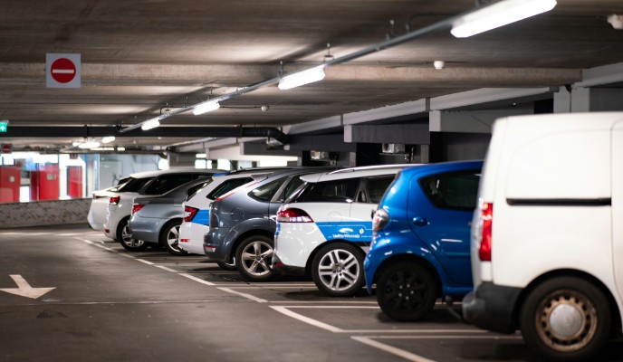 Save up to 40% off Edmonton YEG Airport Parking Discount | AMA